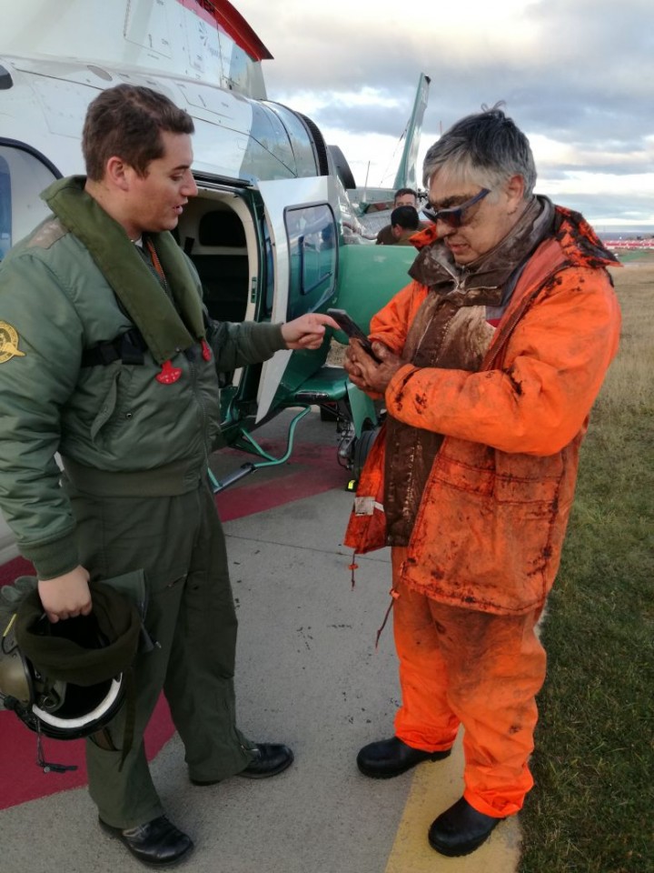 Carabineros nuevamente rescata a persona atrapada en un cerro ...