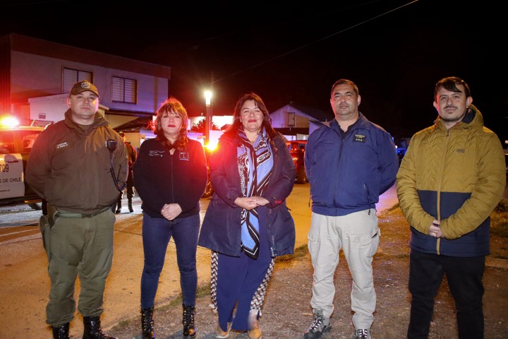 Realizan intensa fiscalización a locales nocturnos en Puerto Natales | ELPINGUINO.COM