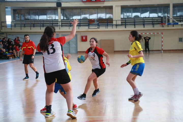 Más De 130 Deportistas En Primer Torneo Internacional De Balonmano Cadetes Elpinguino