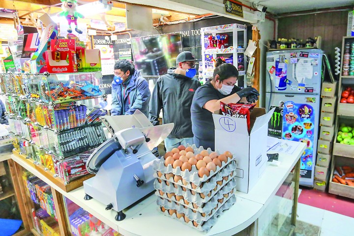 Almacenes de barrio son la mejor opción para no esperar horas ...