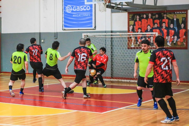 Baby fútbol y básquetbol contempla la cartelera deportiva de Canadela ...