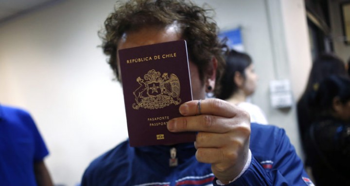 Pasaporte chileno en el top 15 de los más poderosos del mundo | ELPINGUINO.COM