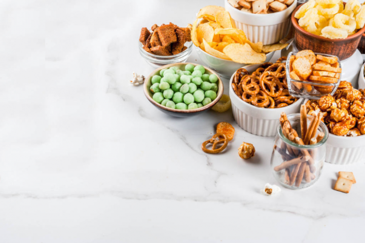 Estudio reveló cómo comen snacks los Millennials | ELPINGUINO.COM