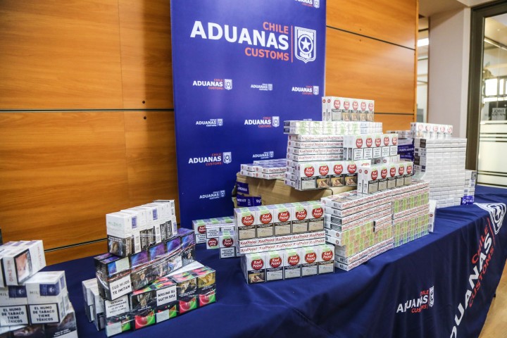 Carabineros y aduanas incautan 960 cajetillas de cigarrillos | ELPINGUINO.COM