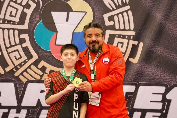El karateca magallánico Benjamín Soto obtuvo el título de campeón en la Liga Mundial juvenil del ...