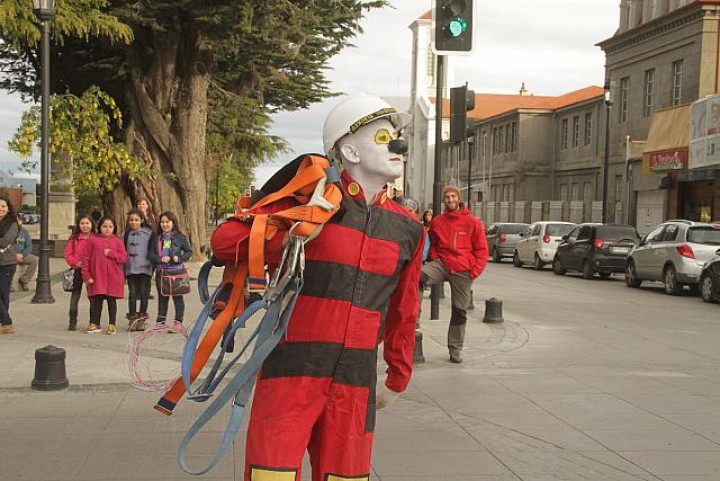 Mimo “Murmuyo” se está presentando en Punta Arenas | ELPINGUINO.COM